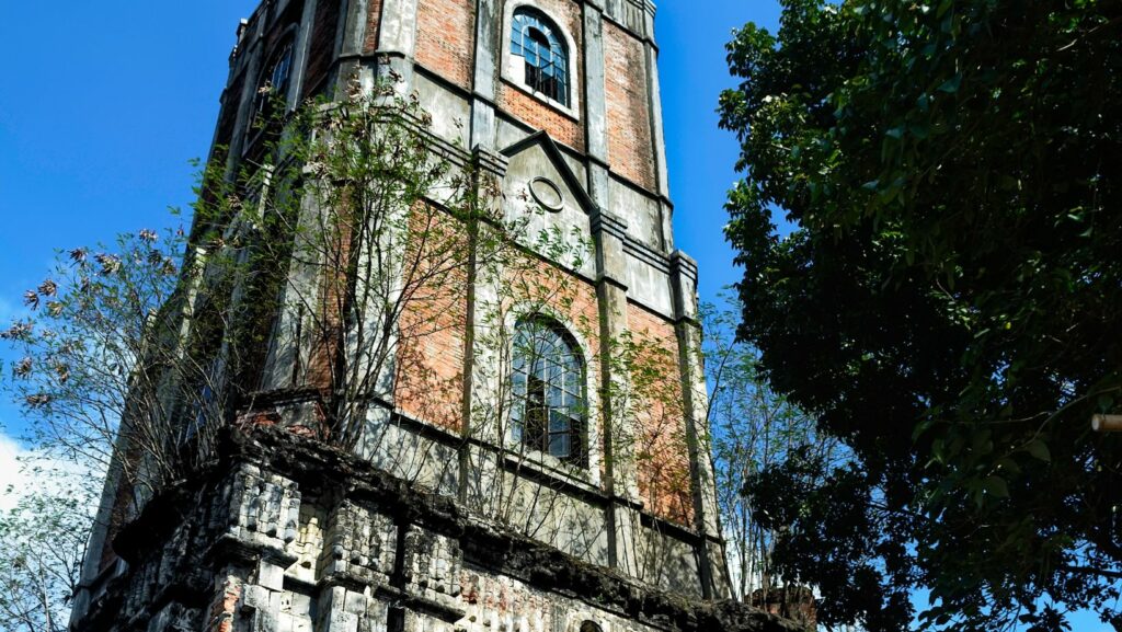 Exploring the Evolution and Impact of Architecture in Philippines: From ...